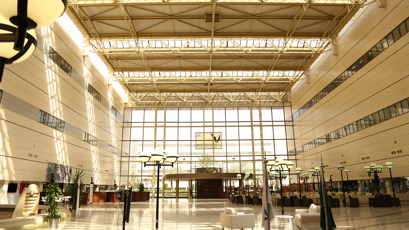 التحقق من التعاريف والإحالات الصحية(Letter Verification)